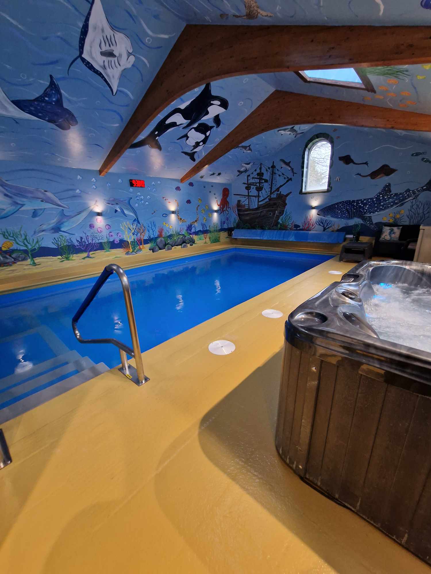1 Hour Swimming Pool Booking - Croft Spa